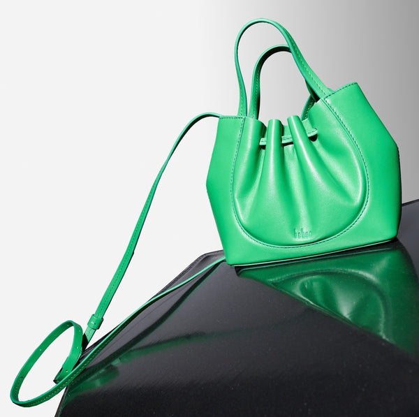Mini Tote Bags: How Small Shapes Carry Big Style